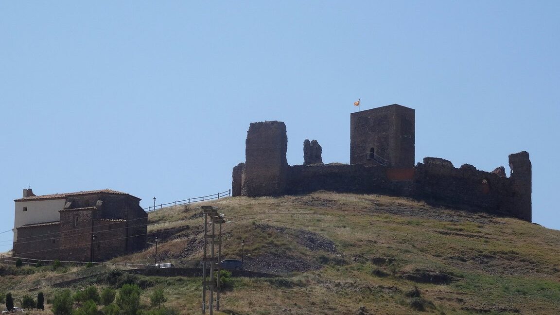 Alquiler de coches en Trasmoz, Zaragoza (España) - Alquiler Coches
